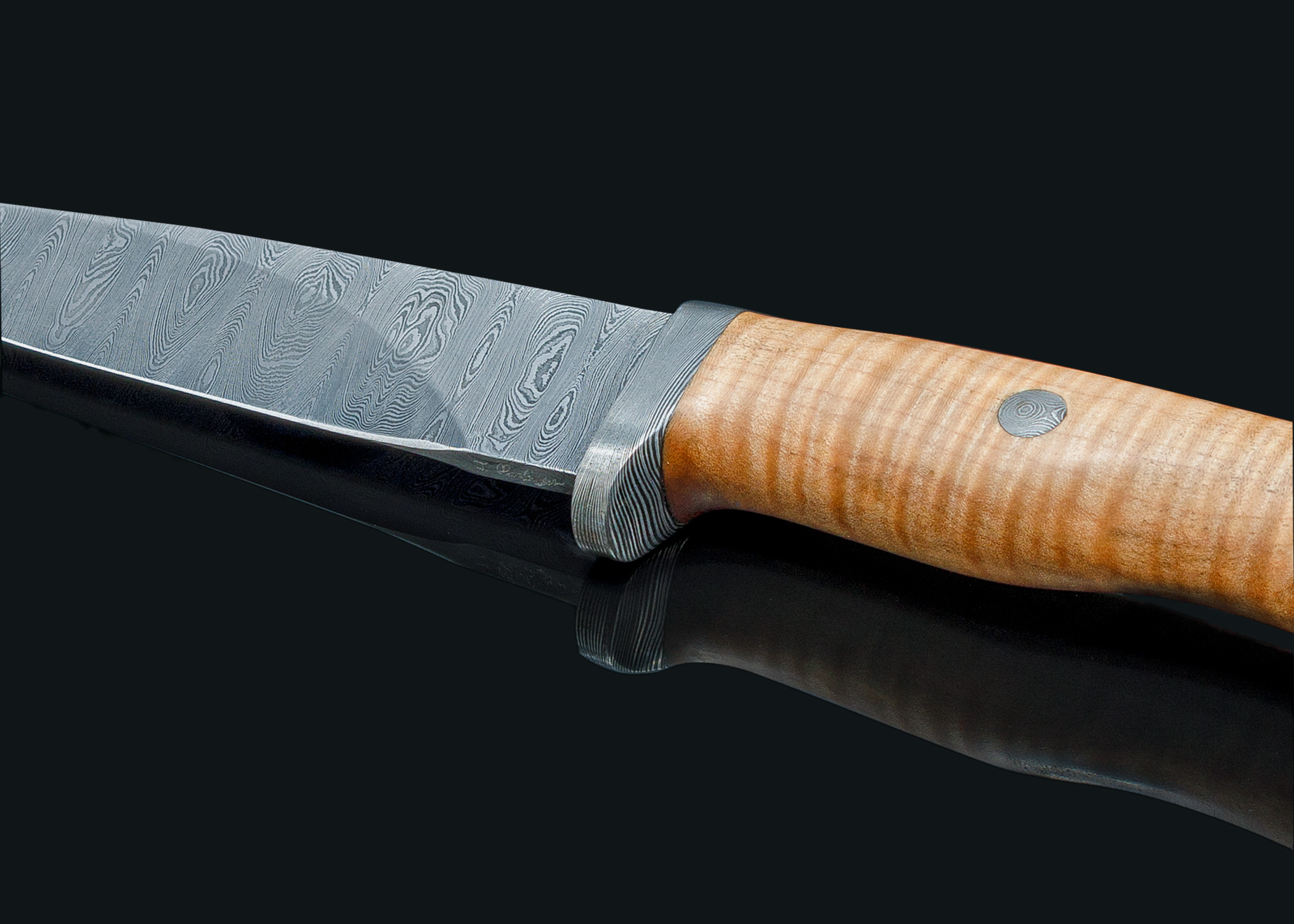 Hazelton Ladder Damascus Hunter handled in Fiddleback Maple | Haslinger ...